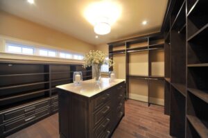 The 33 Best Closet Lighting Ideas EVER!