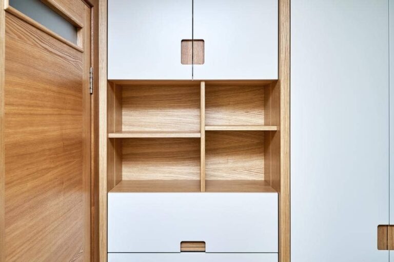 25 Walk-In Closet Ideas for Men to Create the Perfect Space