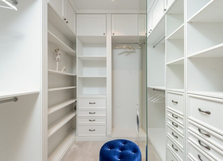 9 Glamorous Master Closet Ideas for a Luxurious Look
